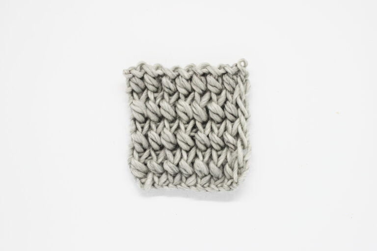 Sådan strikker du farvemosaik i retstrik - The Blog - DK